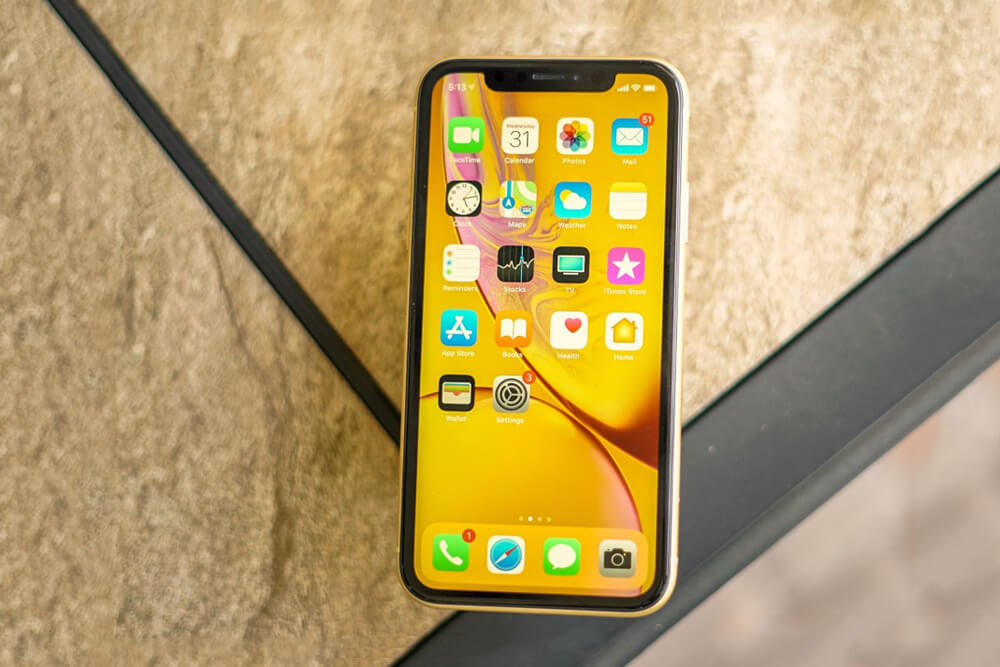 Sở hữu iPhone XR nhỏ gọn, cấu hình mạnh tiết kiệm đến 1.8 triệu